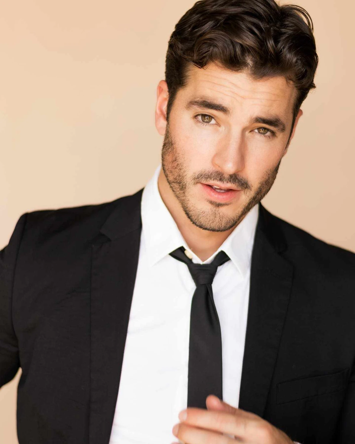 Archie Young | Telenovela D'Amore Wiki | Fandom