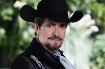 Manuel "Flaco" Ibáñez | Telenovela Database Wikia | Fandom