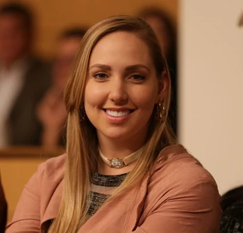 Vanessa Pose | Telenovela Database Wikia | Fandom