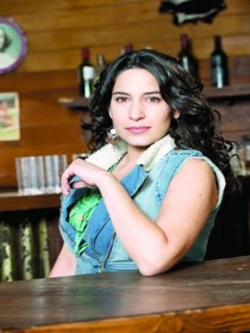 Tiaré Scanda | Telenovela Database Wikia | Fandom