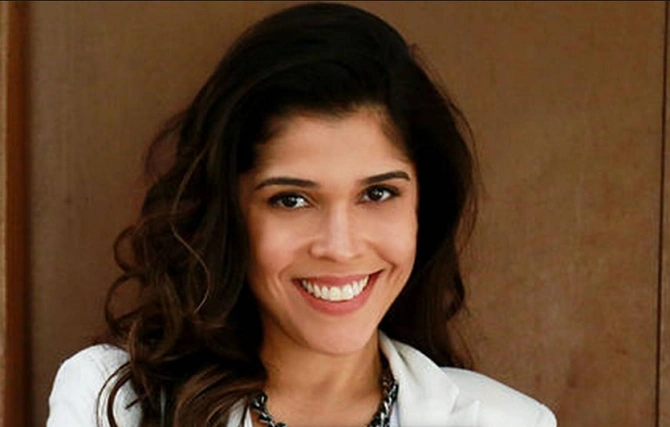 Maria Carol Rebello | Telenovela Database Wikia | Fandom