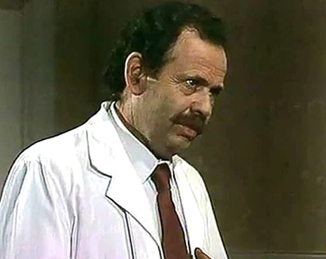 Doctor Paes | Telenovela Manuela Wiki | Fandom