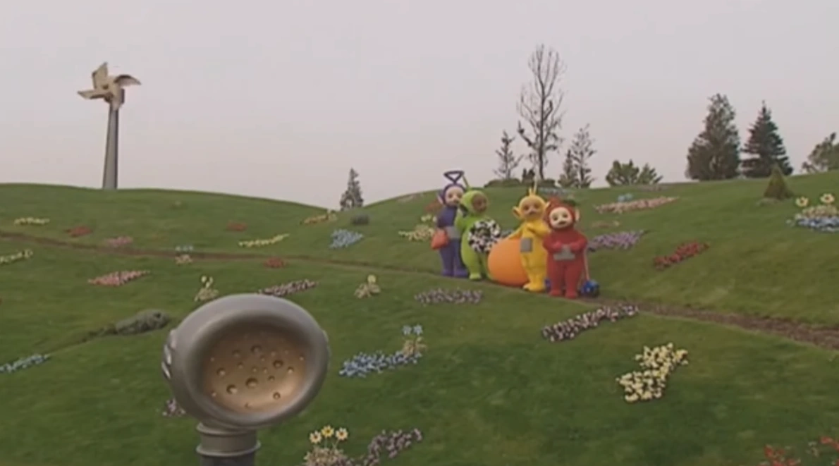 Dancing with Favourite Things | Teletubbies Wiki | Fandom