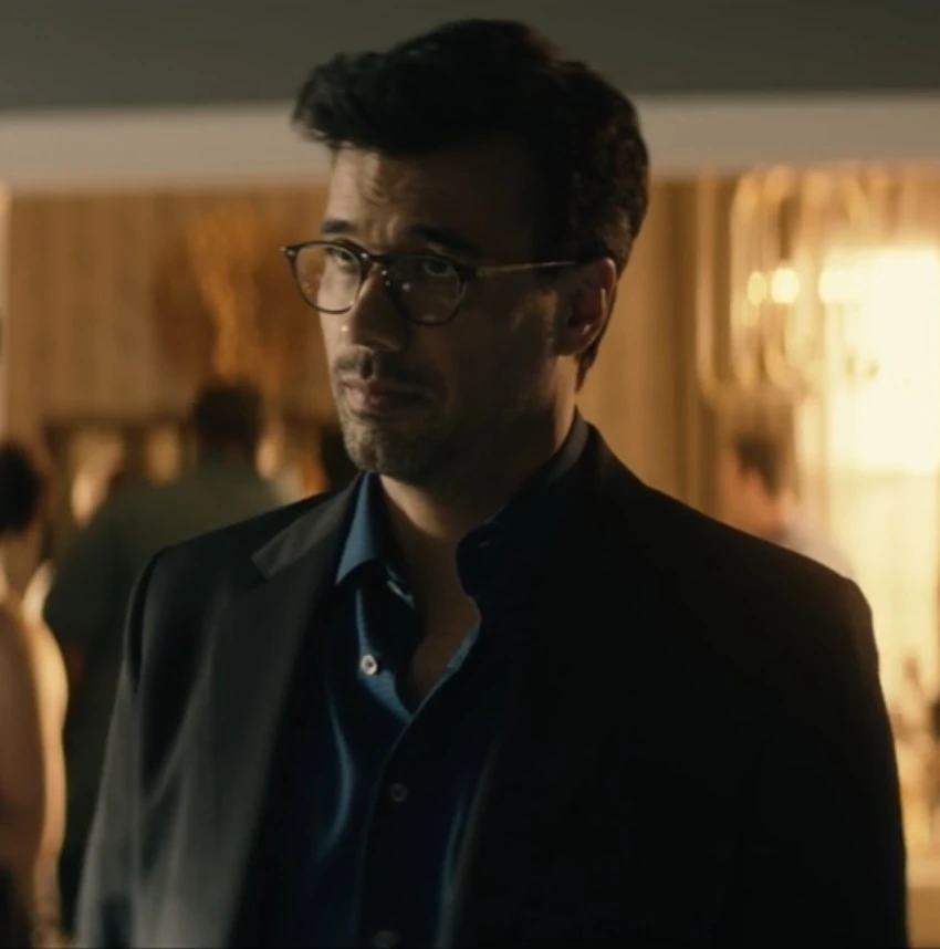 Damien Hewett | Tell Me A Story Wiki | Fandom