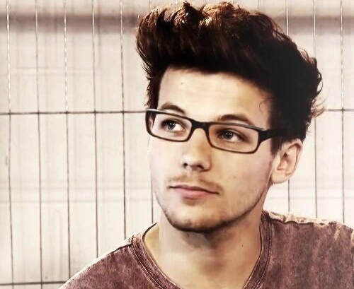 Alex Holt | Ten Days With My Devil Wiki | Fandom