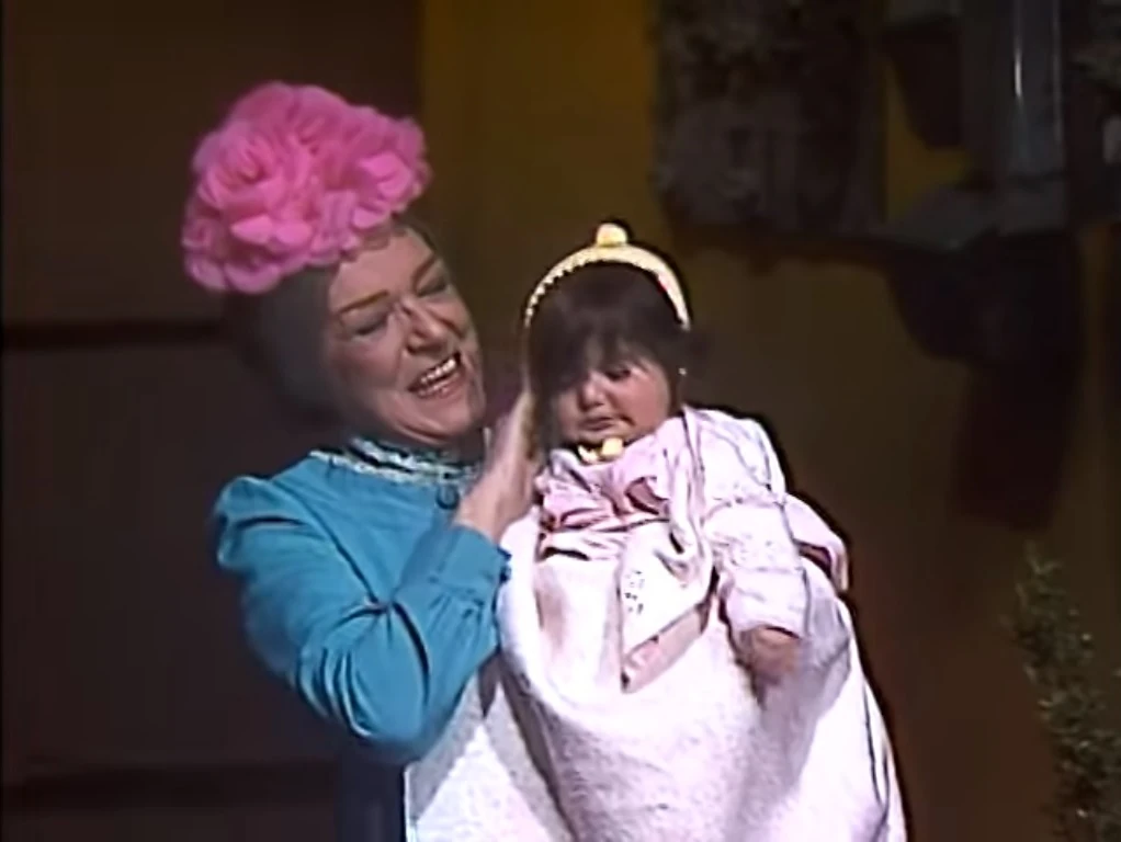 La sobrina de Doña Cleotilde (1983) | El Chavo Wiki | Fandom