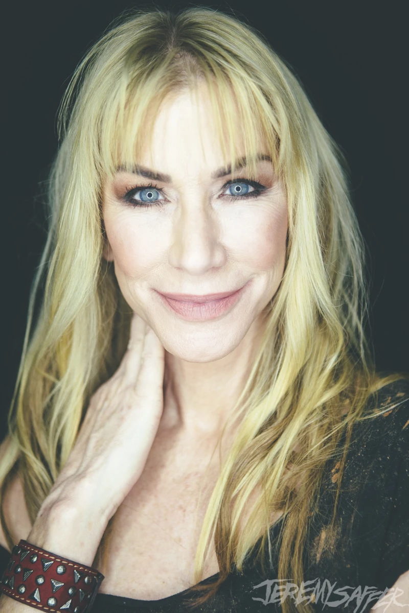 Caroline Williams | The Texas Chainsaw Massacre Wiki | Fandom