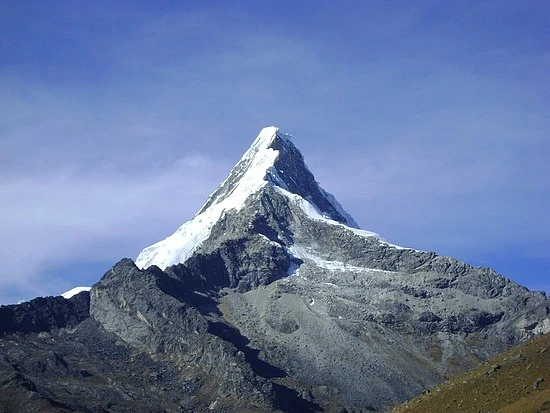 Paramount Mountain Location