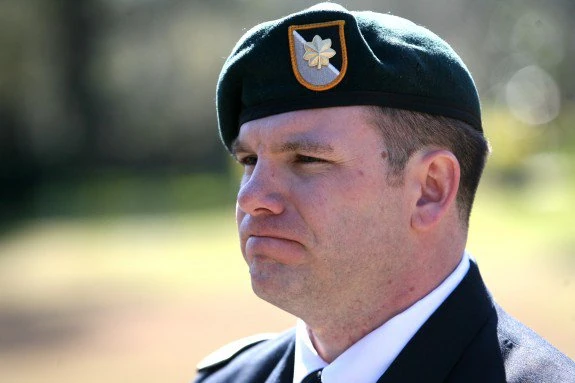 Flagg (CW) | Transformers Universe MUX | Fandom