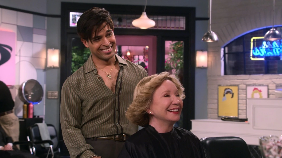 Fez | That '90s Show Wiki | Fandom