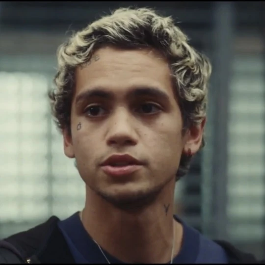 Elliot | Thatsacharacterofmyuniverseb16 Wiki | Fandom