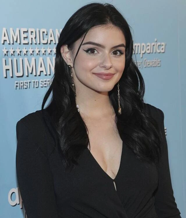 Ariel Winter | Thatsacharacterofmyuniverseb16 Wiki | Fandom