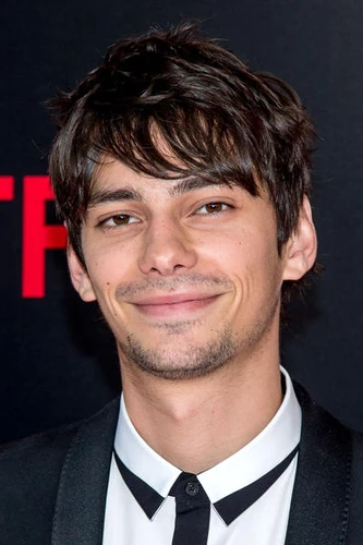 Devon Bostick | Thatsacharacterofmyuniverseb16 Wiki | Fandom
