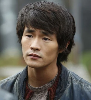 Monty Green | Wiki The 100 | Fandom