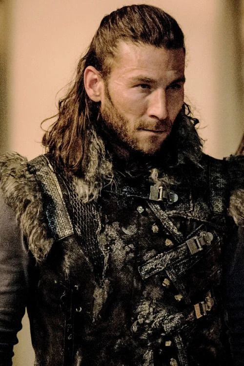Roan | Wiki The 100 | Fandom