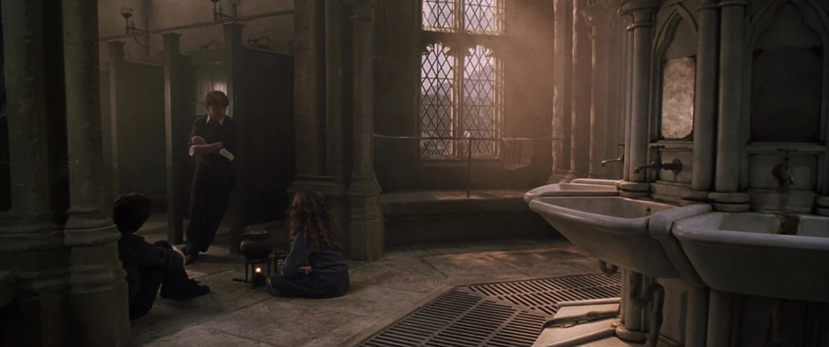 Myrtle Elizabeth-Warren's Washroom | The 5D-Combined-Shared Crossovers ...