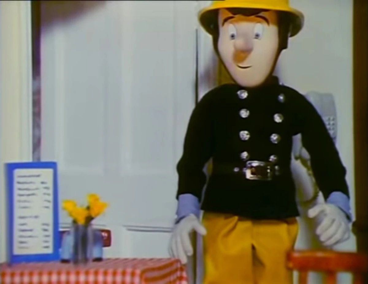 Elvis Cridlington | The Bananas-Verse Wiki | Fandom