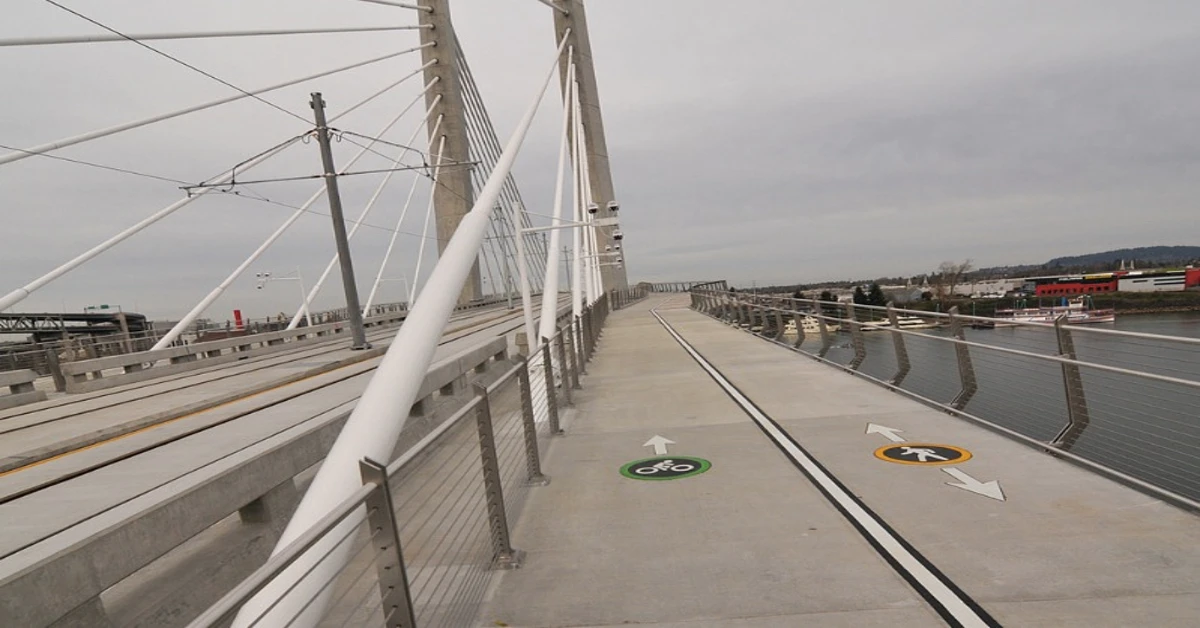 Level 1 "The Bridge" | The Barren Rooms Wiki | Fandom