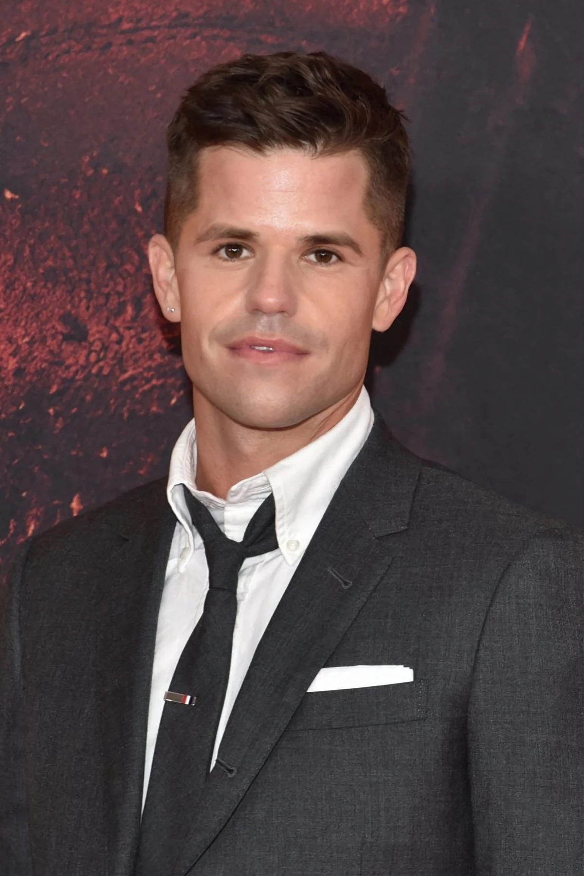 Charlie Carver | The Batman Universe Wiki | Fandom
