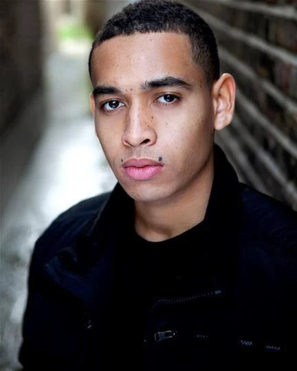 Ezra Elliott | The Batman Universe Wiki | Fandom