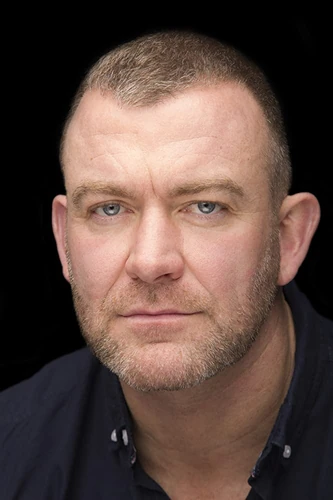 Lee Charles | The Batman Universe Wiki | Fandom