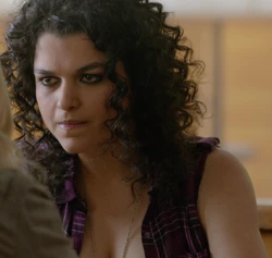 Amber | The Bitten Wiki | Fandom