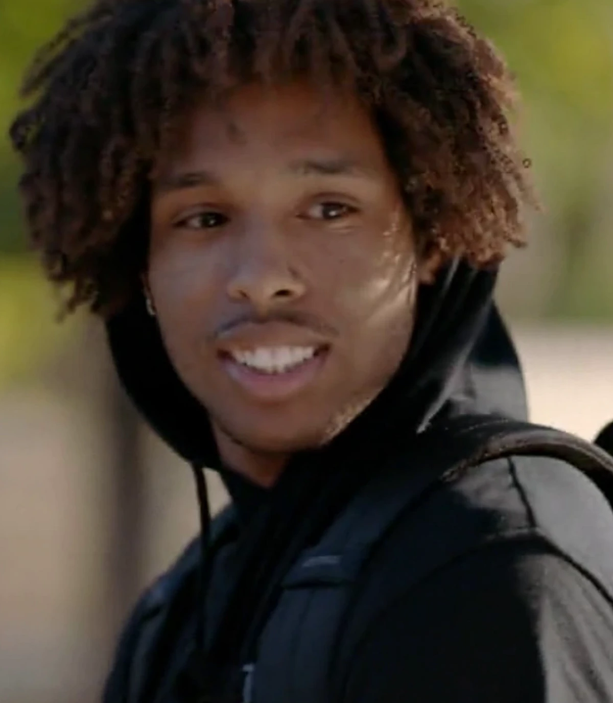 LaShawn (The 100) (DCU:UC) | The Brain Strummers Wiki | Fandom