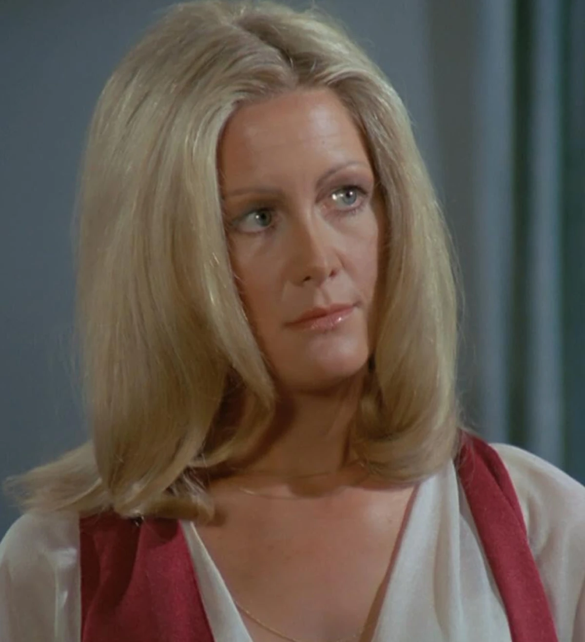 Cassandra Loren (DCU:UC) | The Brain Strummers Wiki | Fandom