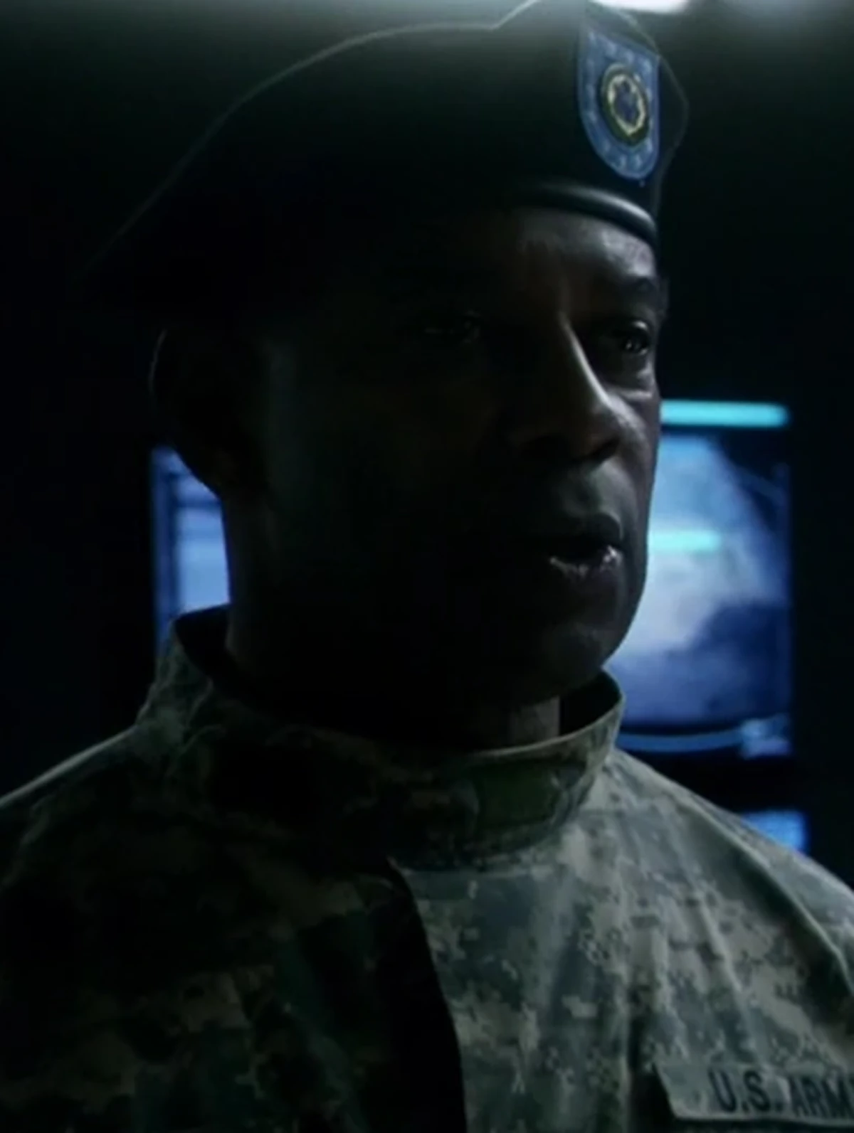 Sergeant Bates (DCU:UC) | The Brain Strummers Wiki | Fandom