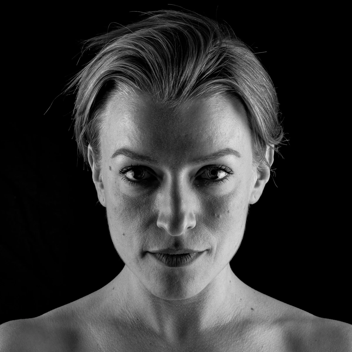 Mallory Gracenin | The Burnt City Wiki | Fandom