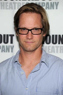 Matt Letscher | The Carrie Diaries Wiki | Fandom