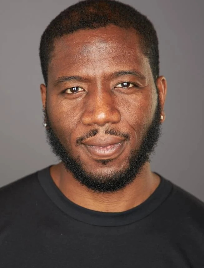 Deron Powell | The Chi Wiki | Fandom