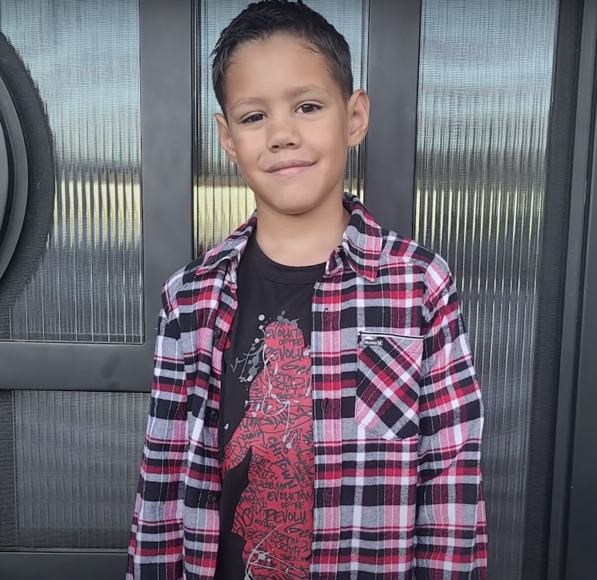 Brody Matthew Pettit | The Crazy Middles Wiki | Fandom