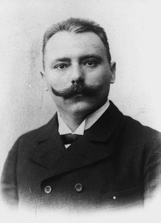 Alfred Johan Herhtz | The Crown of War Wiki | Fandom