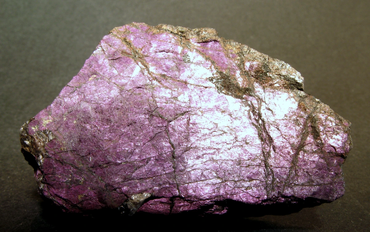 Purpurite | The Crystal Family Wiki | Fandom