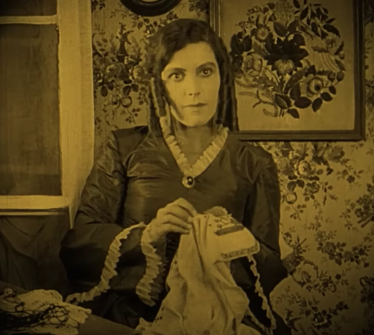 Ellen Hutter | The Dead Meat Wiki | Fandom