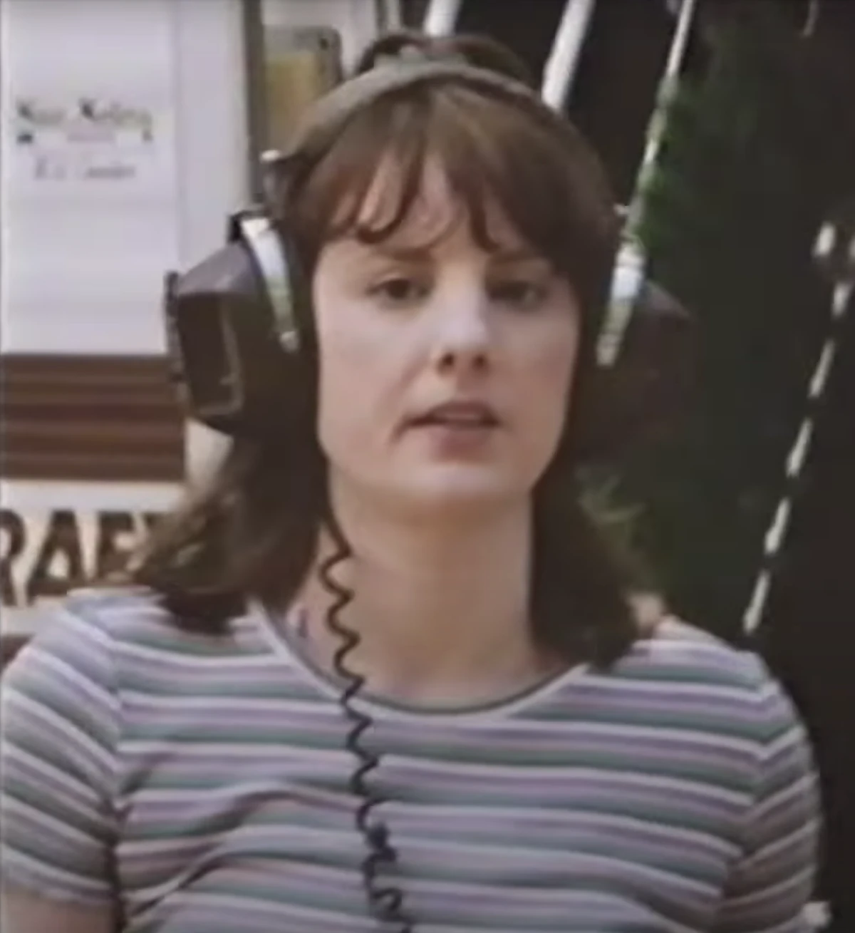 Robin (V/H/S/85) | The Dead Meat Wiki | Fandom