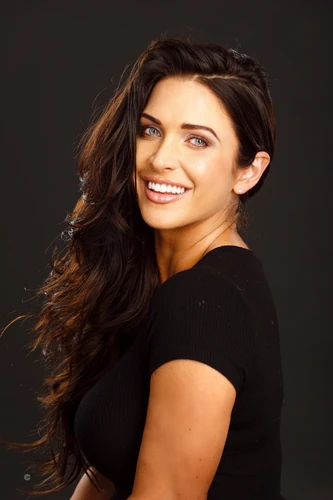 Kayte Giralt | The Dead Meat Wiki | Fandom