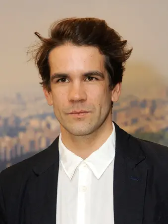 Romain Dauriac Journaliste Scarlett Johansson Engaged To Romain