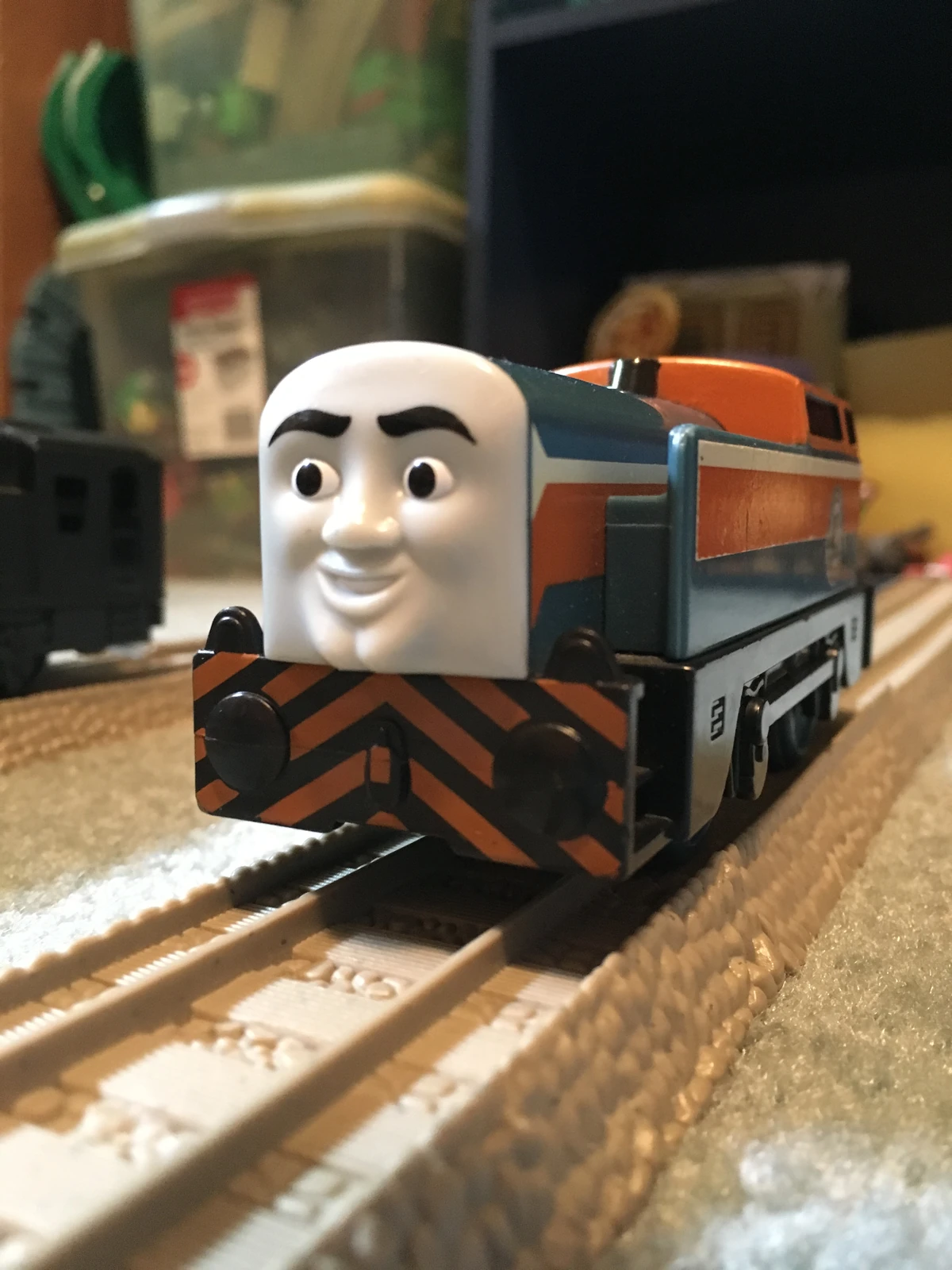 Den (Original) | Donald 9 and Douglas 10 Wiki | Fandom