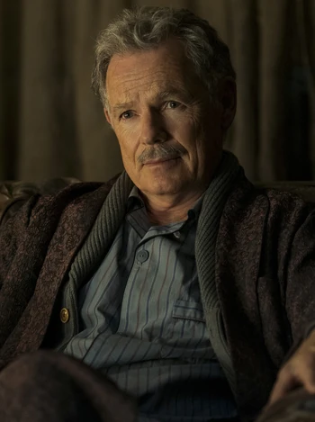 Roderick Usher | The Fall of the House of Usher Wiki | Fandom