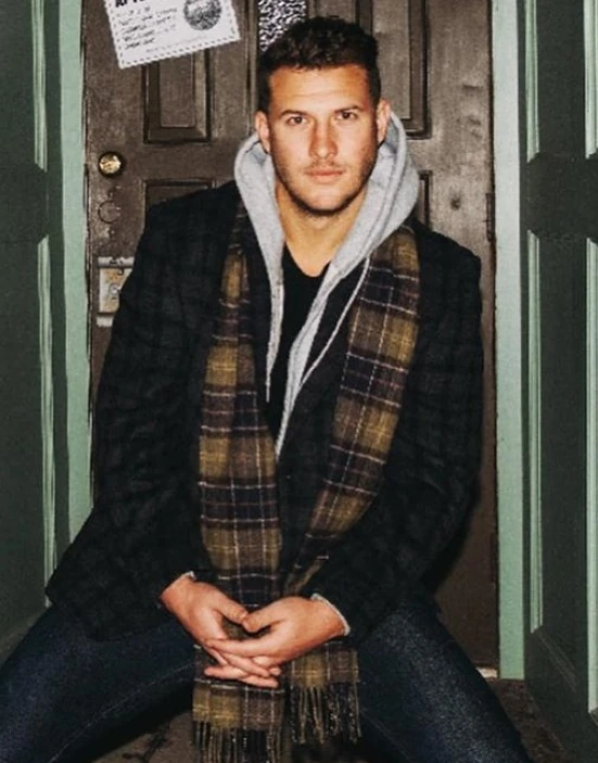 Shayne Perry | The Fandom Challenge ORG Wiki | Fandom