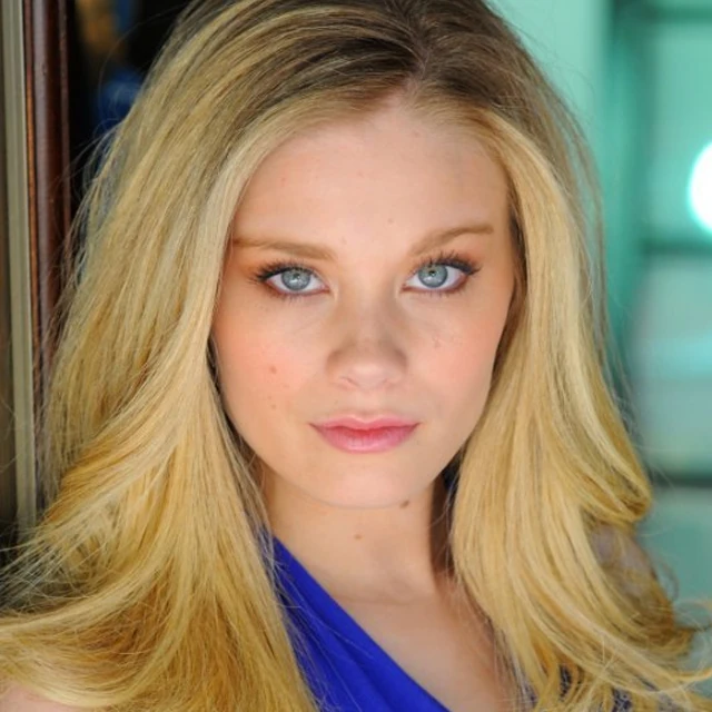 Hope Logan | The Fearless Signature Wiki | Fandom