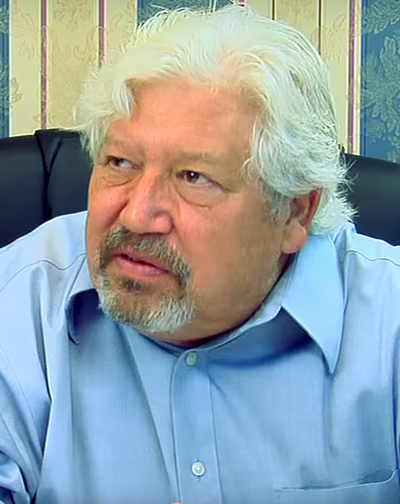 Phil (Elder) | The fine bros Wiki | Fandom