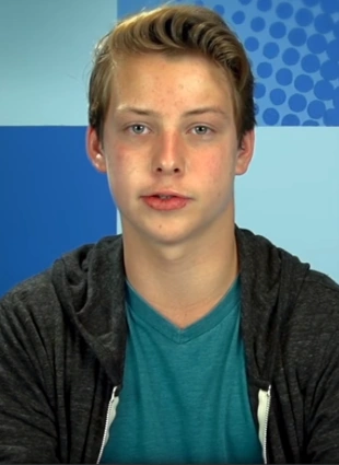 Derek | The fine bros Wiki | Fandom