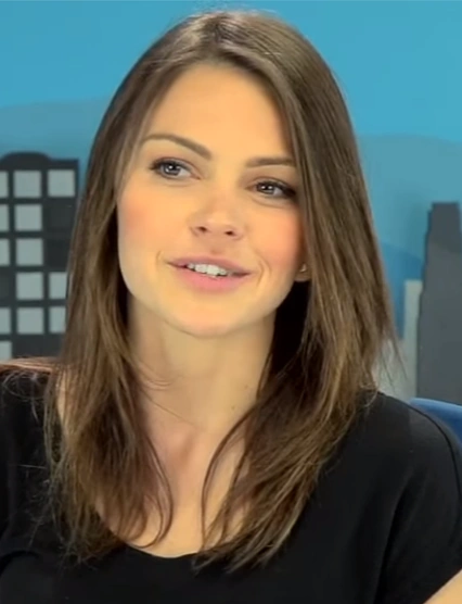 Aimee Teegarden | The fine bros Wiki | Fandom