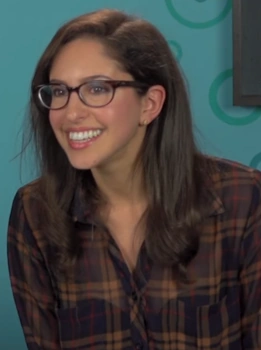 Laura Harrison | The fine bros Wiki | Fandom