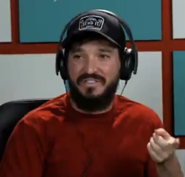 Elton Castee | The fine bros Wiki | Fandom