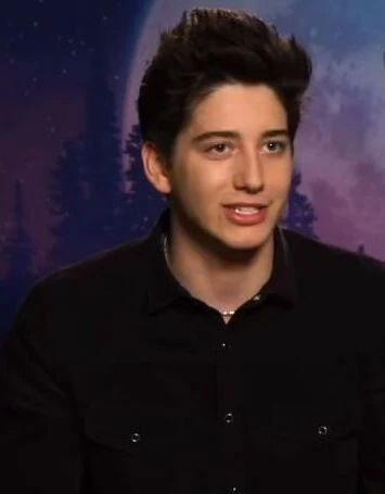 Milo Manheim | The fine bros Wiki | Fandom