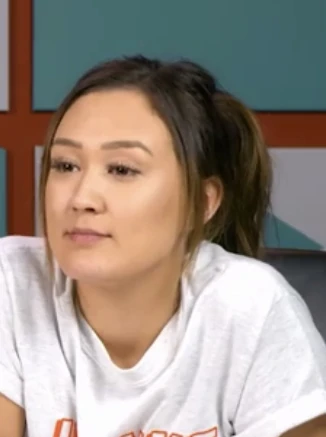 LaurDIY | The fine bros Wiki | Fandom